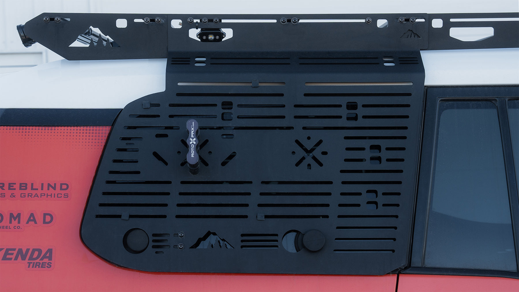 Window Panel Rotopax Isolators